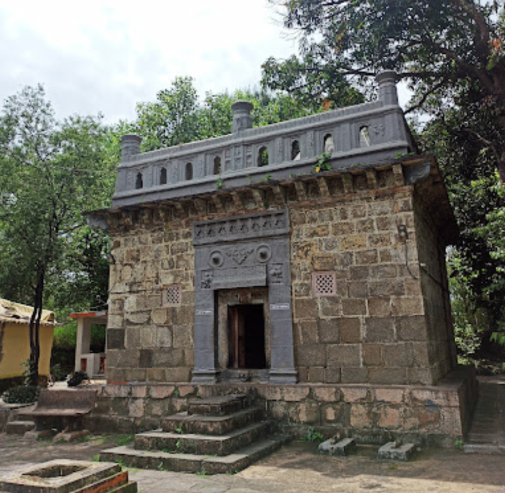 10 places to visit in Talegaon Dabhade with pets - makeindiapetfriendly